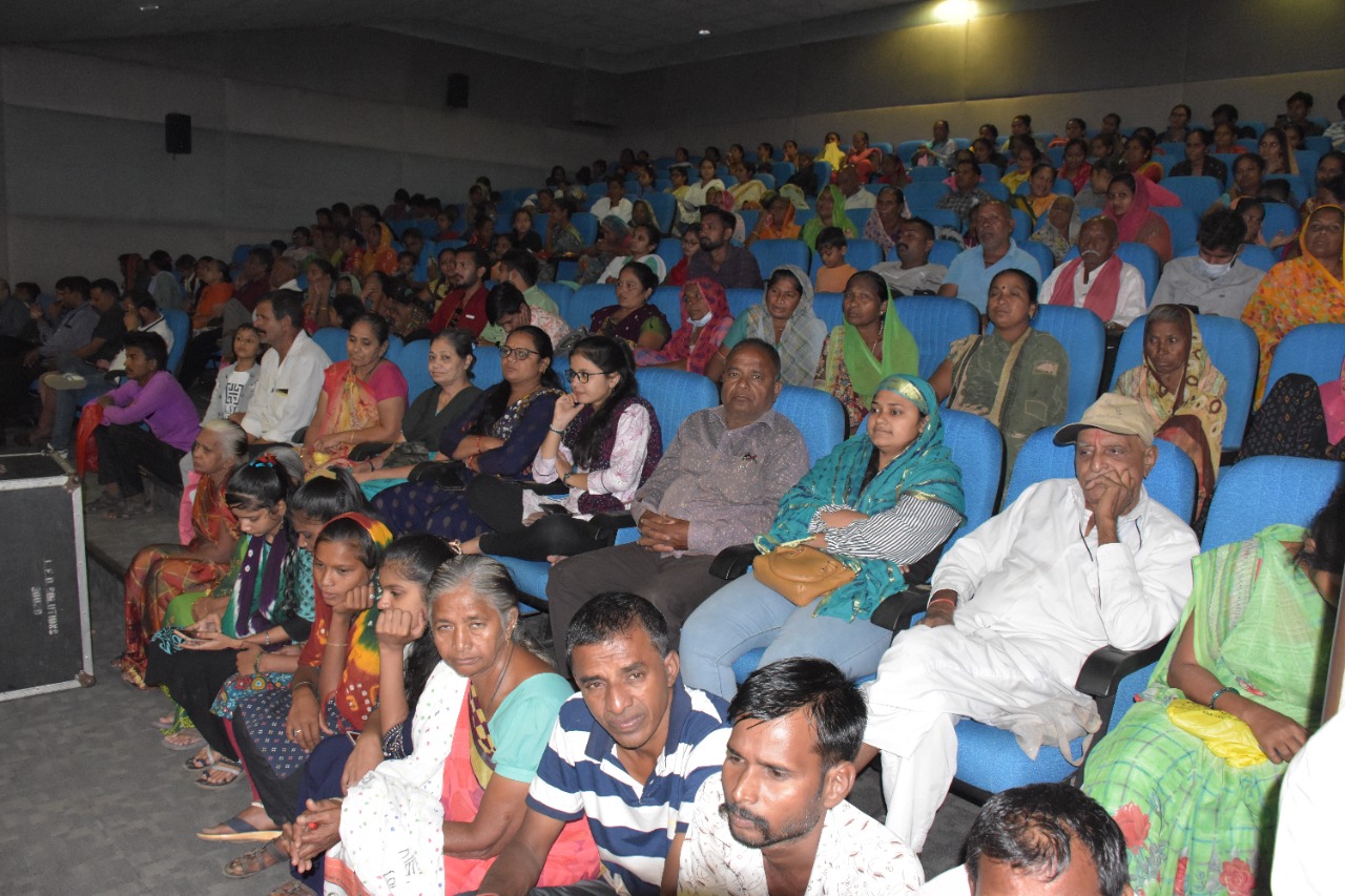 PMJAY-MA કાર્ડના 50 લાખ લાભાર્થીઓને આયુષ્માન પીવીસી કાર્ડ આપવાના મહાઅભિયાનનો શુભારંભ, PMએ ...